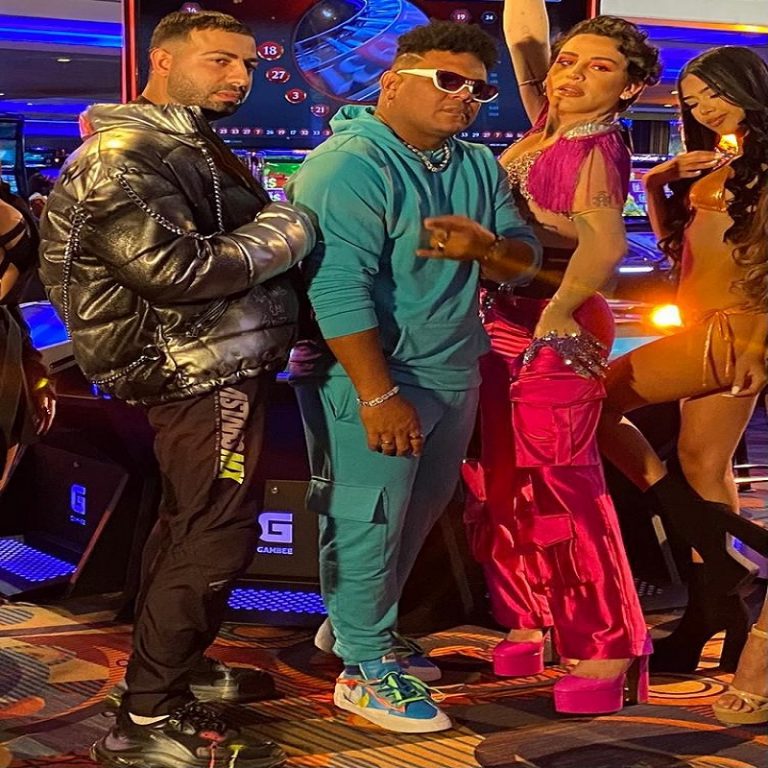 Kunno estrena «Plakata» – MOREMUSIC